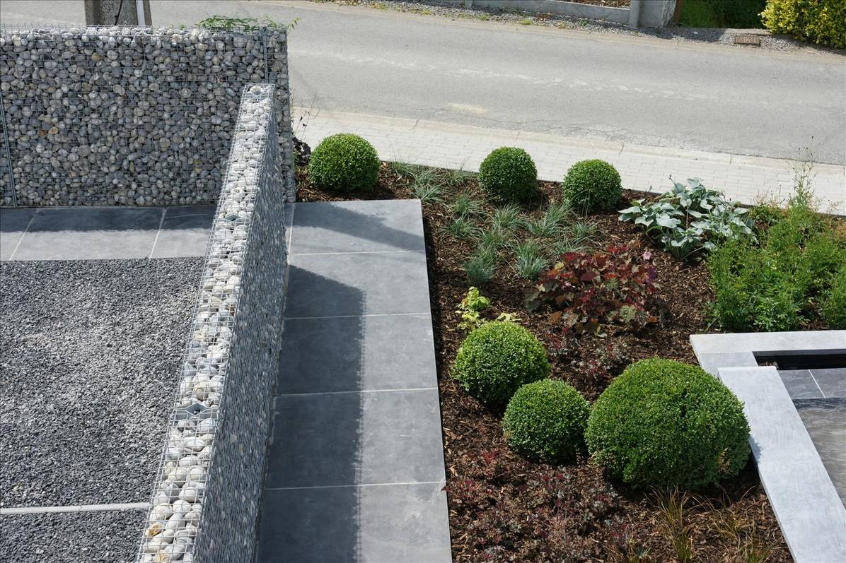 ECO Tuinarchitectengroep | projecten | Moderne voortuin Ninove